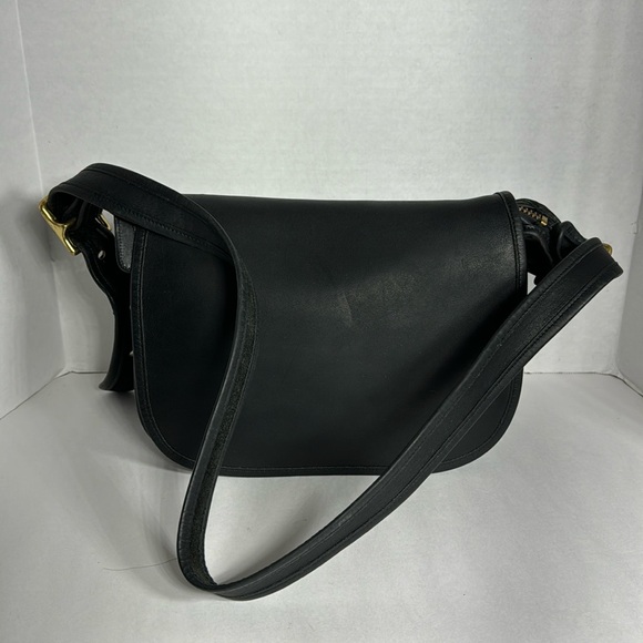 Coach | Bags | Coach 995 Vintage Patricias Legacy Shoulder Bag | Poshmark